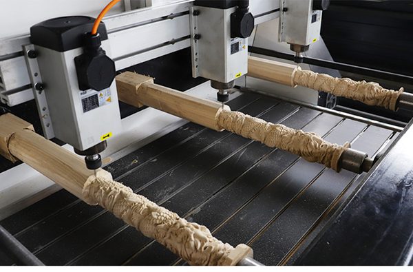 3D Carving CNC Router Machine with Three Heads for Sale- iGoldencnc